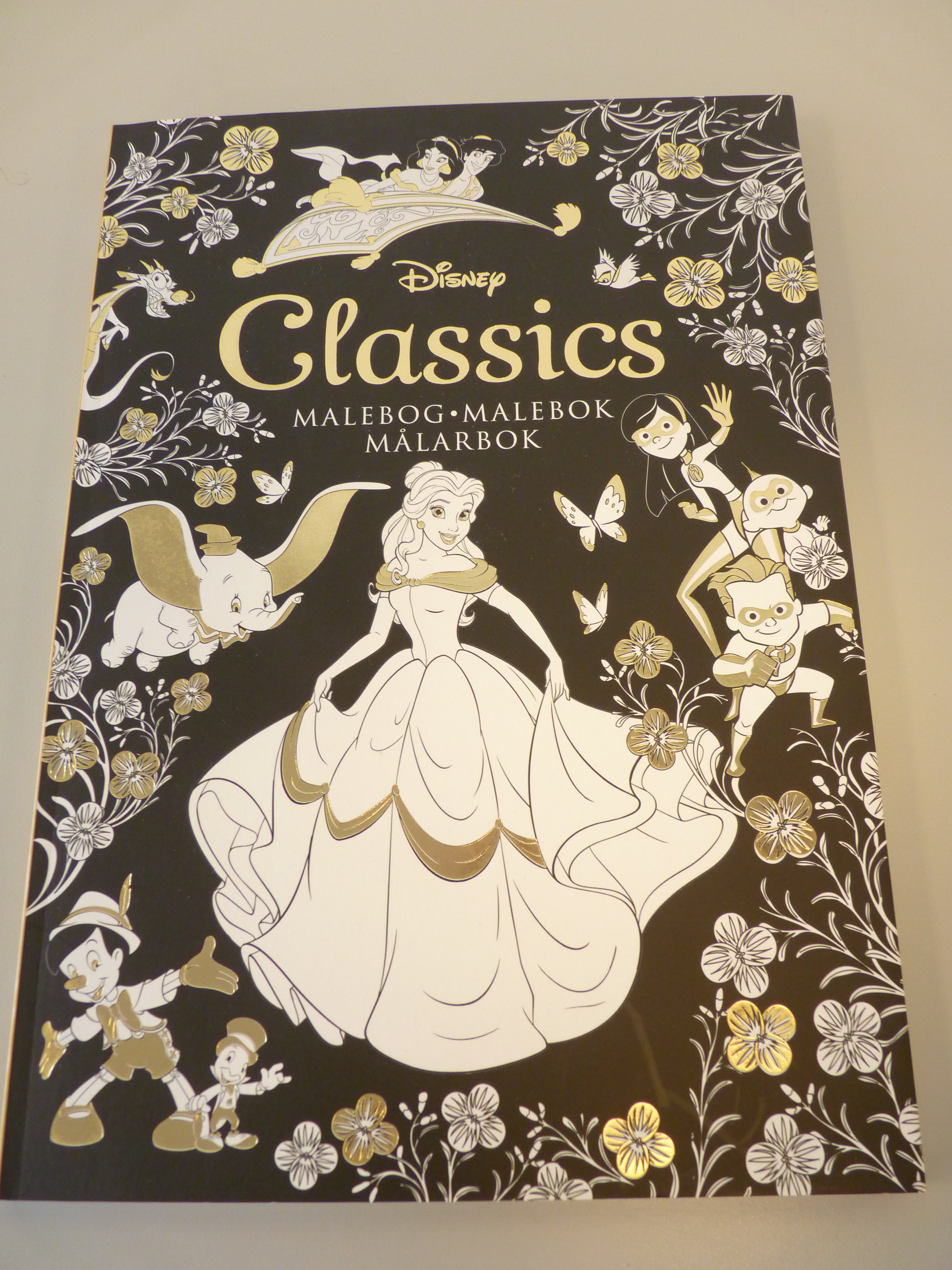 Disney Classics malebog