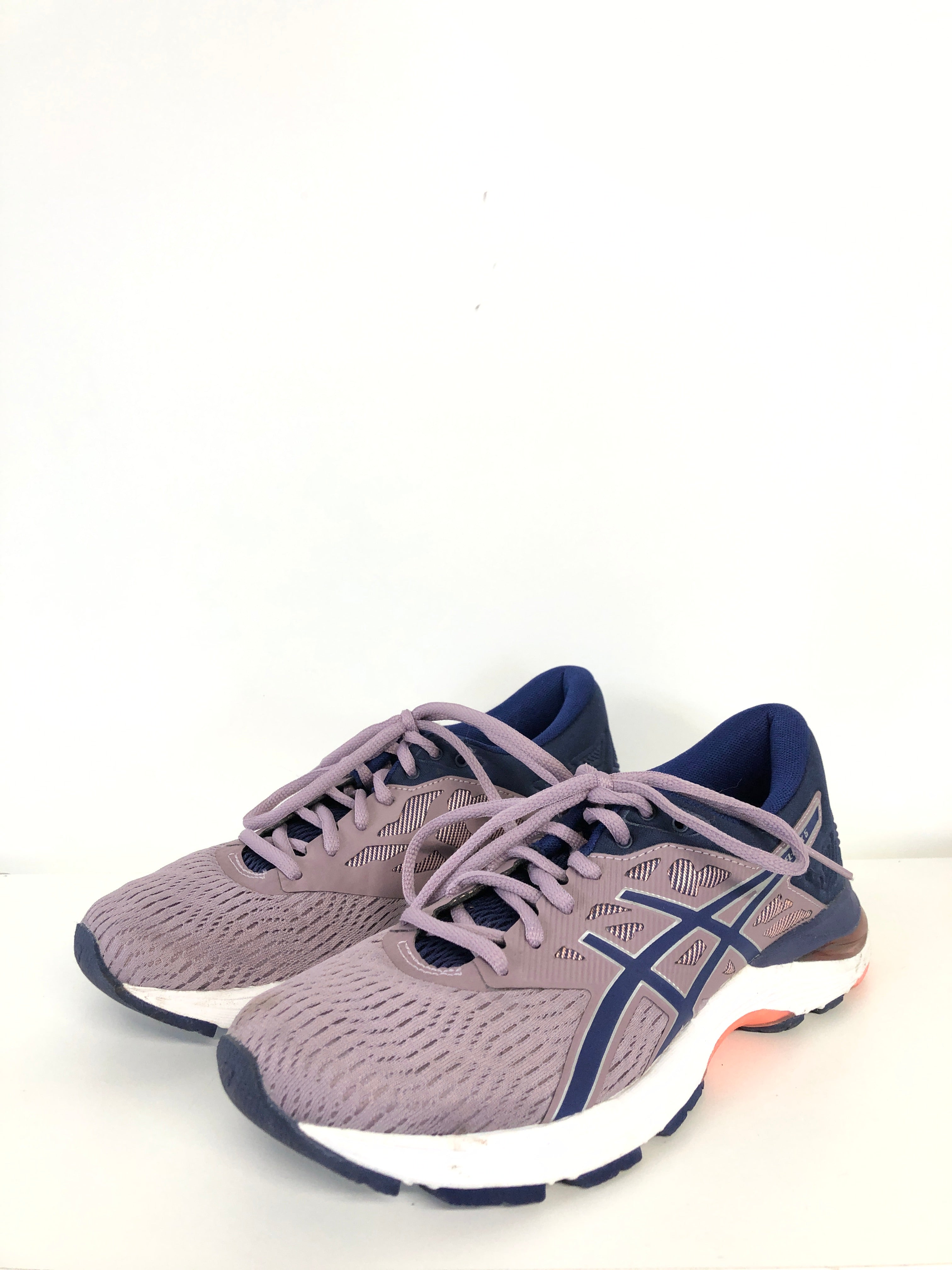 Asics Sko