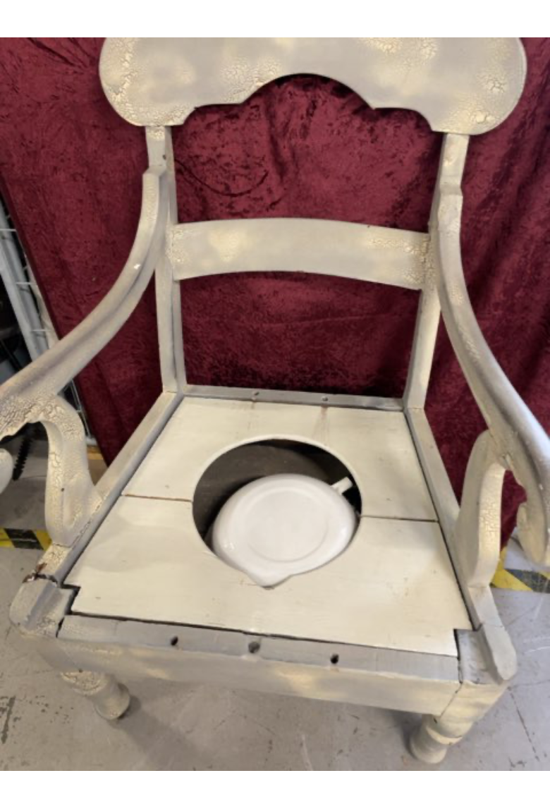 Gammel Toilet Stol